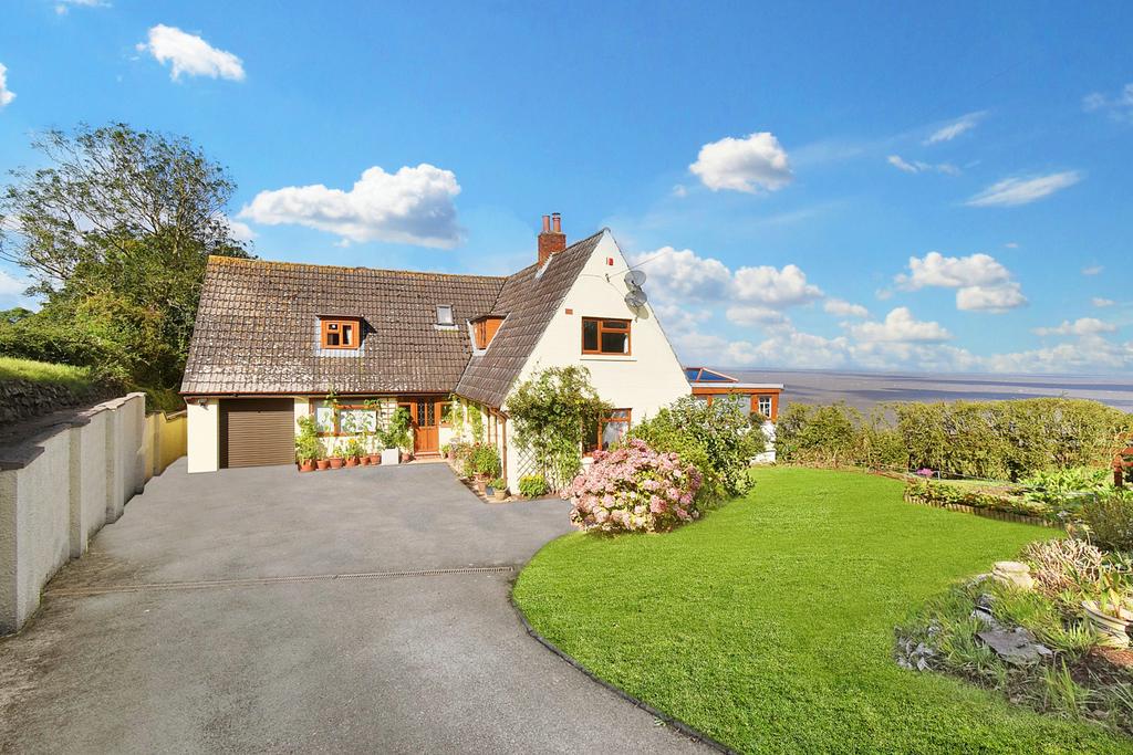 West Quantoxhead, Taunton, Somerset, TA4 5 bed detached house - £775,000