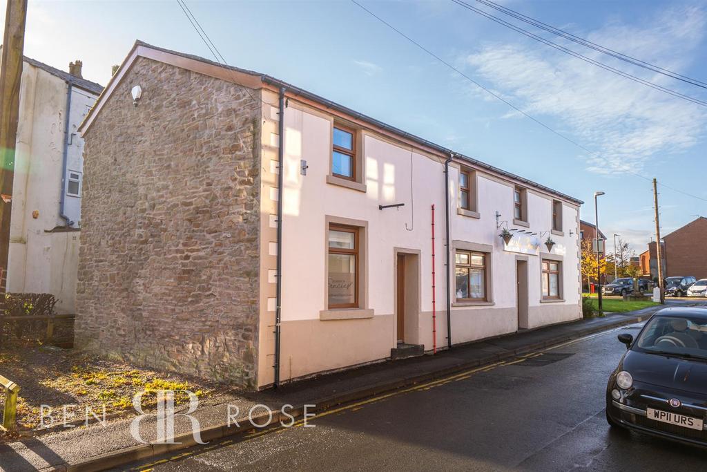 Cheapside, Chorley Shop - £650 pcm (£150 pw)