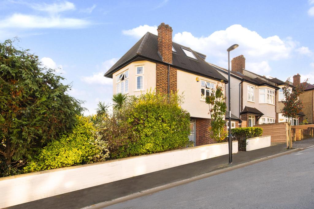Ewelme Road, SE23 5 bed detached house - £1,400,000