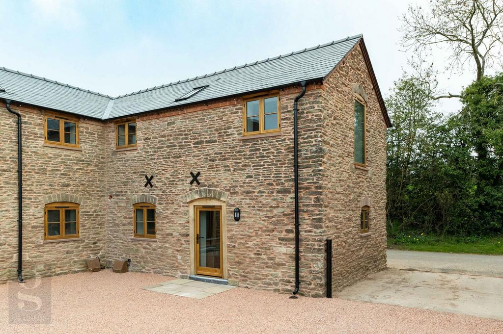 Edwyn Ralph, Bromyard, HR7 4LU 2 bed barn conversion to rent - £950 pcm ...