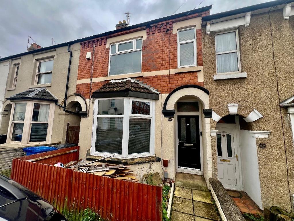 Gordon Street, Rothwell 3 bed terraced house - £210,000