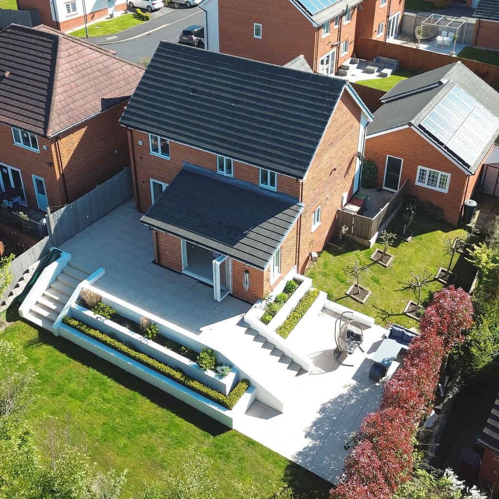 Edges Farm Close, Westhoughton, BL5 4 bed detached house - £500,000