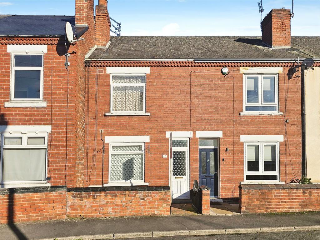 Church Street, Doncaster DN5 2 bed terraced house - £70,000