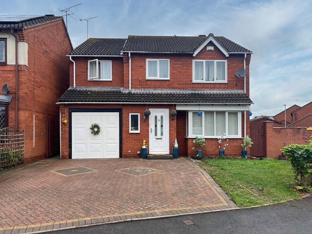 Drovers Way, Worcester, WR3 8QD 5 bed detached house - £425,000