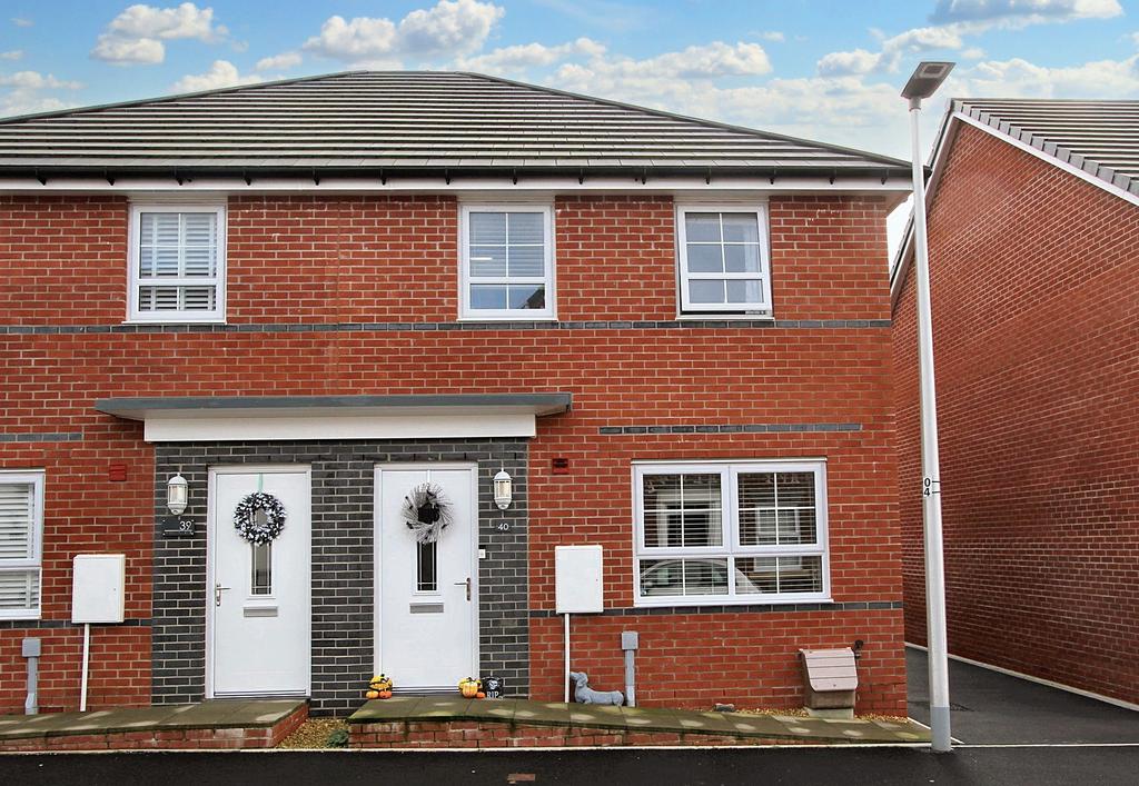Rhodfa'r Hurricane, St. Athan, CF62 3 bed semi-detached house for sale ...
