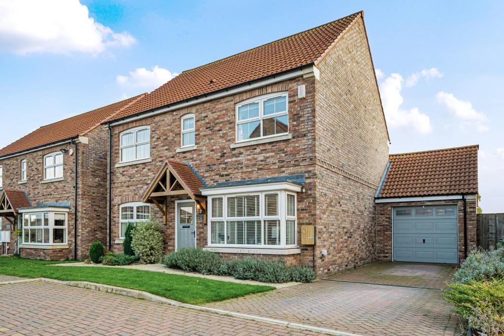 Orchard Park, Ulleskelf, Tadcaster 4 bed detached house - £495,000
