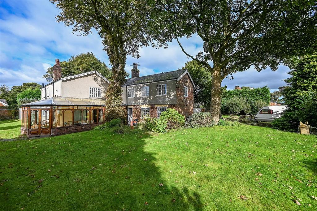 Tithebarn Lane, Melling 6 bed detached house - £570,000