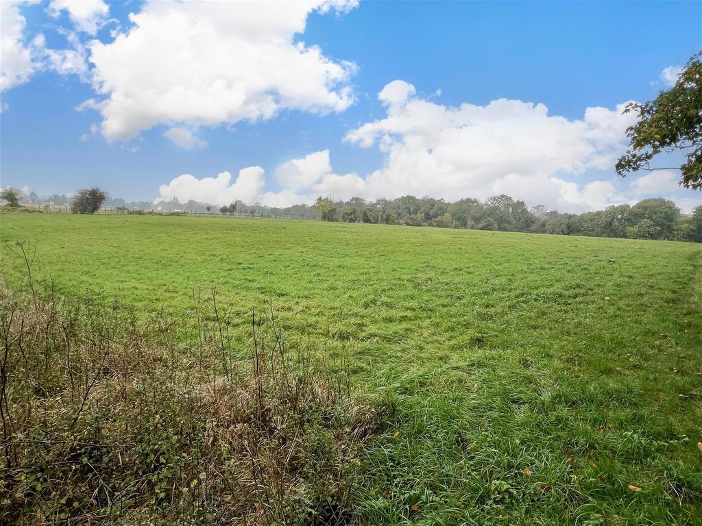 Wrotham Road, Meopham Green, Meopham... Land for sale - Sale by tender