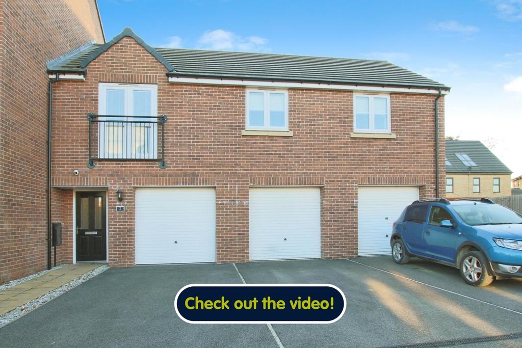 Copeland Garth, Beverley, HU17 0GS 2 bed apartment - £180,000