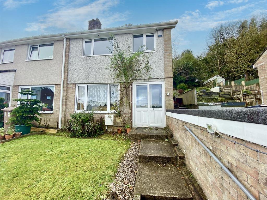 Longwood Close, Plymouth PL7 3 bed semi-detached house - £220,000