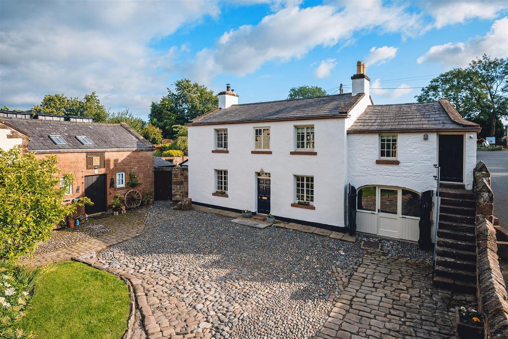 Lower Thingwall Lane, Thingwall, Wirral 4 bed cottage for sale - £650,000