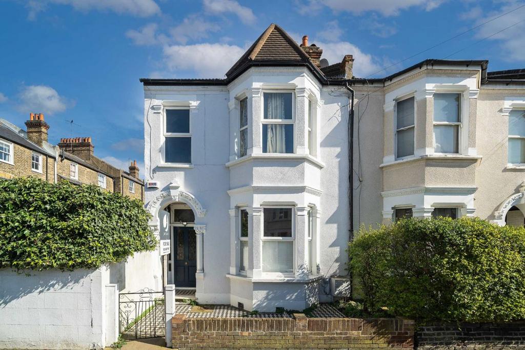 Blakemore Road, London SW16 4 bed house - £975,000
