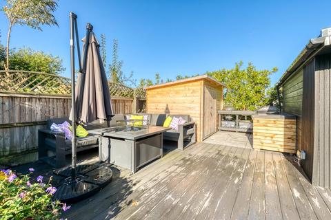 Houses for sale in Addlestone | OnTheMarket