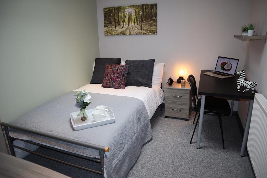 York Street, Derby DE1 1 bed in a house share - £400 pcm (£92 pw)