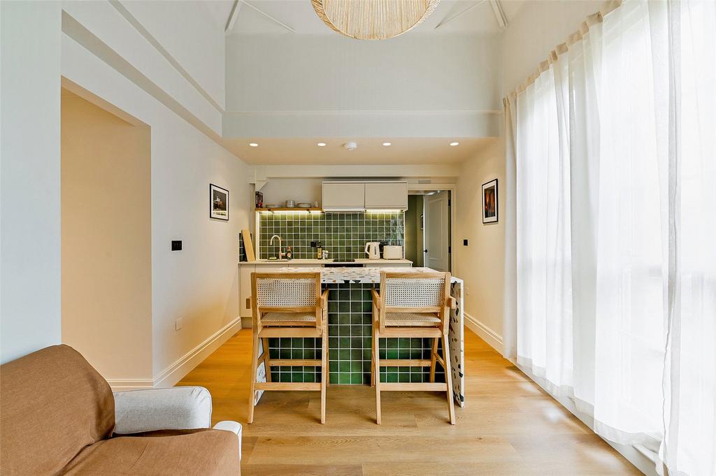 Mellor Walk, Windsor, Berkshire, SL4 1 bed apartment - £2,300 pcm (£531 pw)