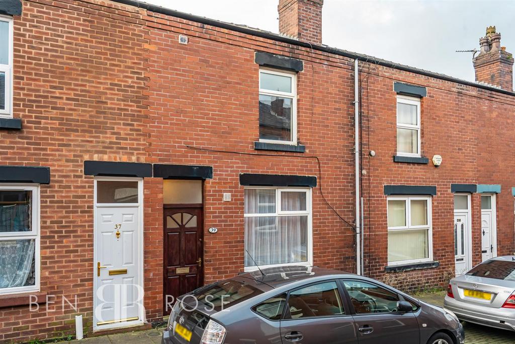 Corporation Street, Chorley 2 bed terraced house - £114,995