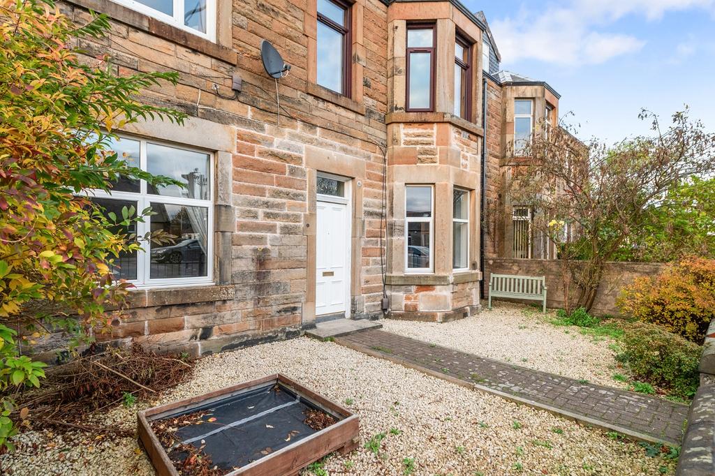 West Main Street, Broxburn, West... 3 bed ground floor flat - £210,000