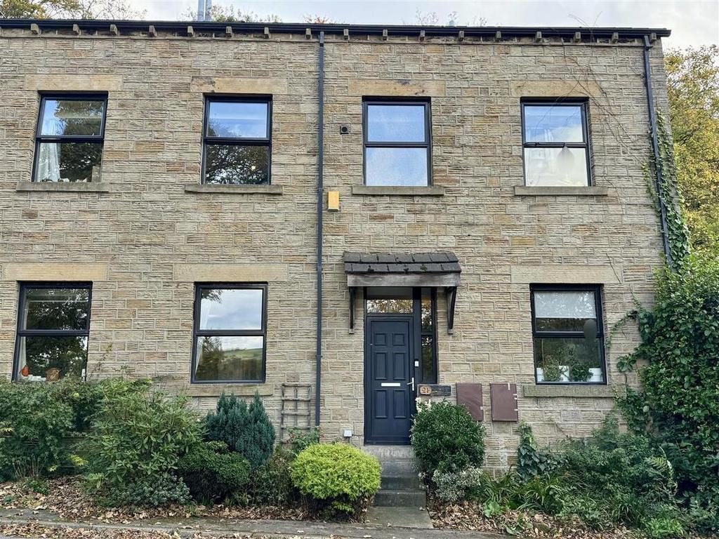 Cuttlehurst, Scissett HD8 9LF 3 bed terraced house for sale - £220,000