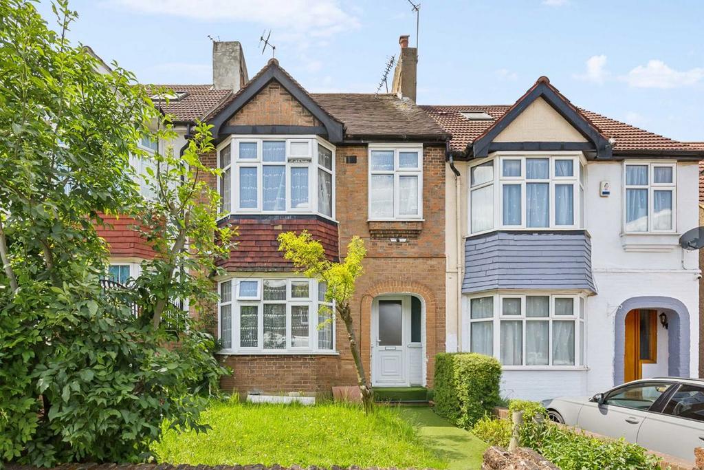 Greenford Avenue, London W7 3 bed terraced house - £599,950