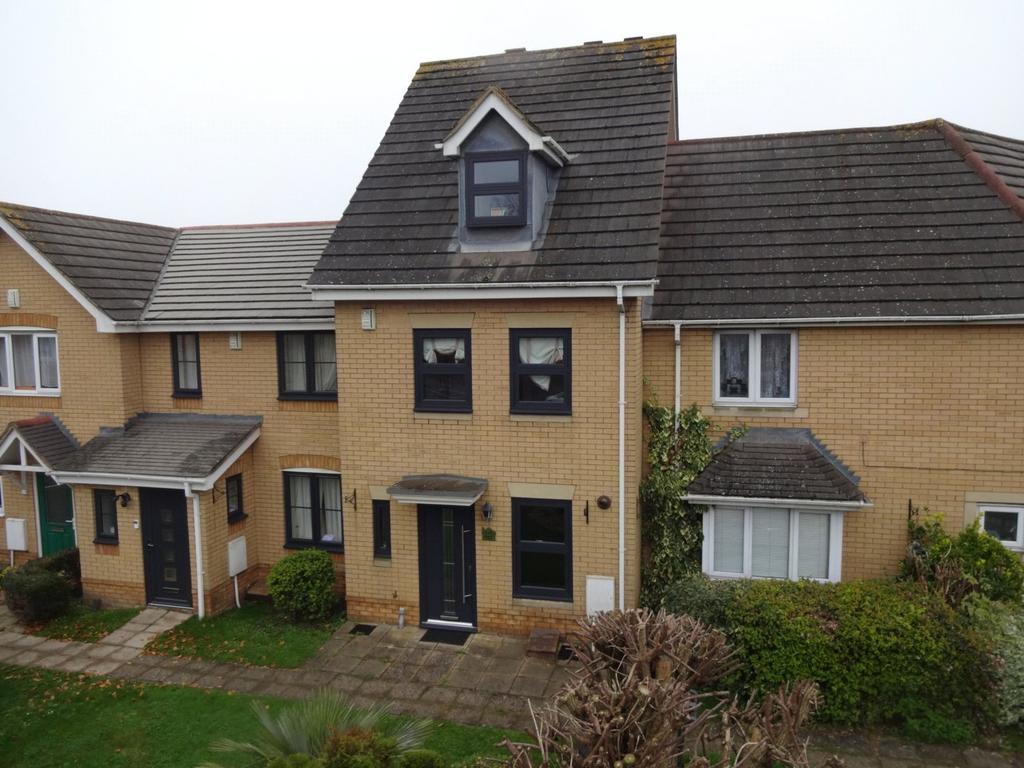 Morgan Close, Luton, Bedfordshire, LU4 3 bed terraced house - £350,000