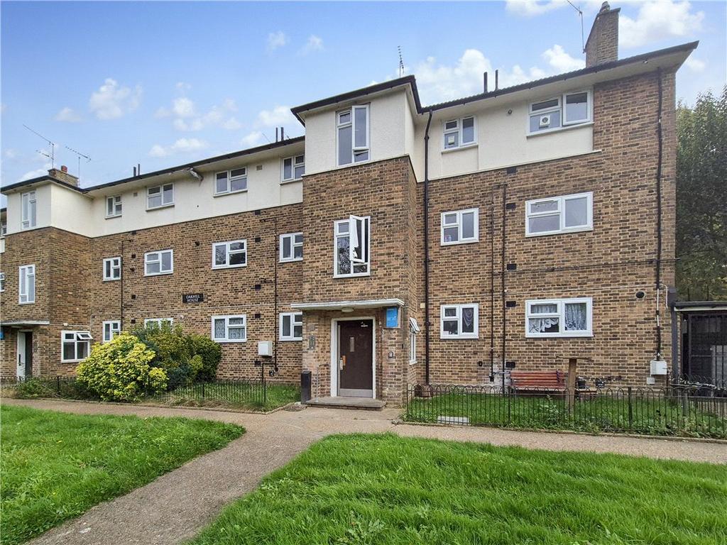 Chipperfield Road, St Pauls Cray... 1 bed flat for sale - £175,000