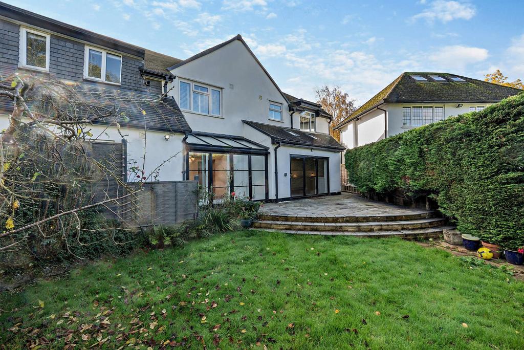 Sandpit Lane, St. Albans, Hertfordshire 5 bed detached house - £1,650,000