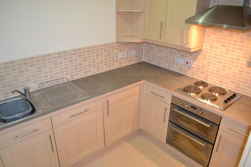 Mill Green, Congleton 2 bed apartment to rent - £750 pcm (£173 pw)