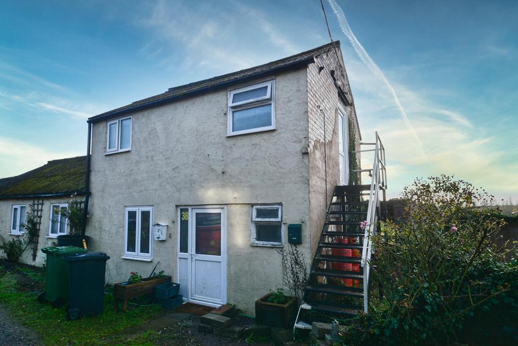 Freensvale, Sutton St. Nicholas... 1 bed flat - £450 pcm (£104 pw)