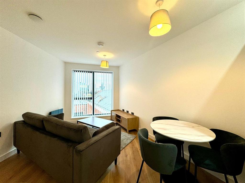 23 Legge Lane, Birmingham B1 1 bed apartment - £950 pcm (£219 pw)
