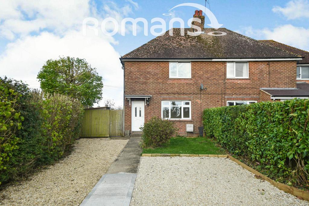 Station Road, Chiseldon, Swindon 3 bed property - £1,250 pcm (£288 pw)