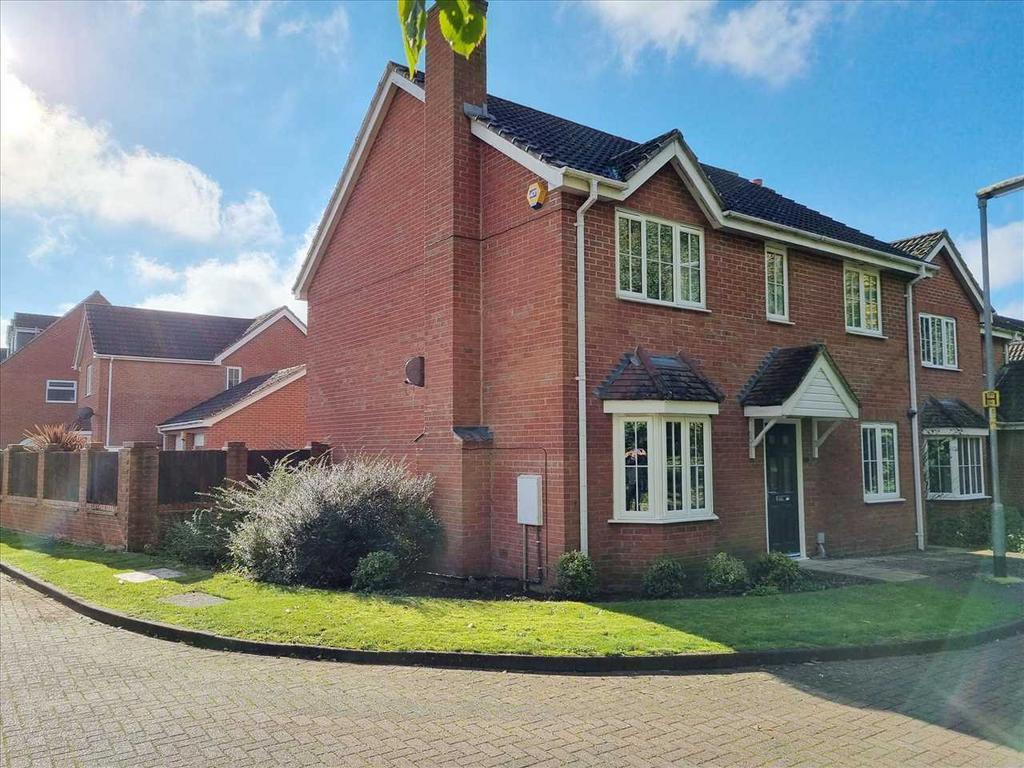 Sleaford NG34 4 bed detached house - £315,000
