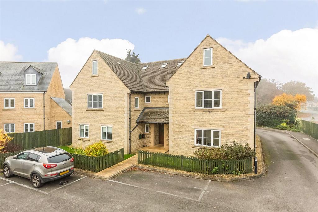 Shipton Road, Woodstock OX20 2 bed house - £450,000