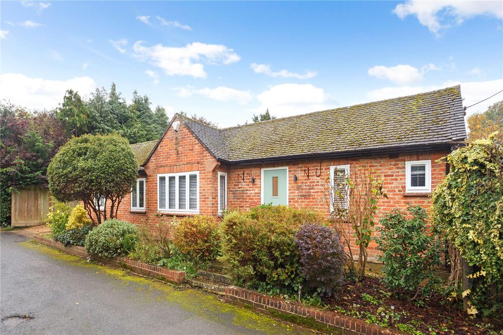 Combe Bank Drive, Sundridge... 4 bed bungalow for sale - £800,000