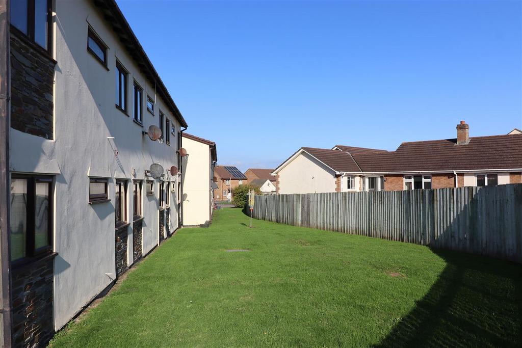 Kala Fair, Westward Ho, Bideford 2 bed flat - £125,000
