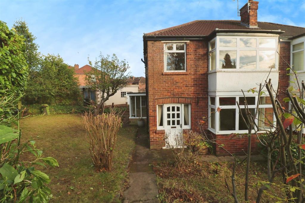 East Bawtry Road, Rotherham 3 bed semi-detached house - £220,000