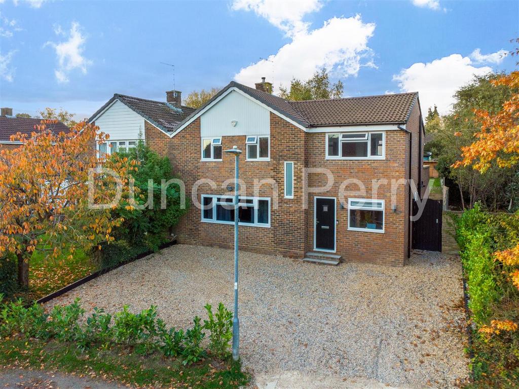 Cedar Road, Hatfield AL10 4 bed semi-detached house for sale - £750,000