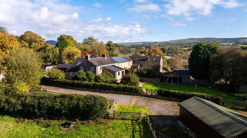 Meerbrook Leek, Staffordshire, ST13 8SH 8 bed farm house for sale - £ ...