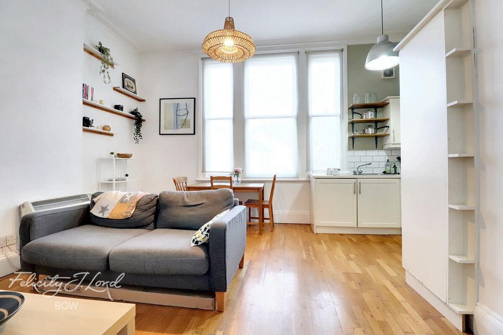 Rectory Square, LONDON 1 bed flat - £1,617 pcm (£373 pw)