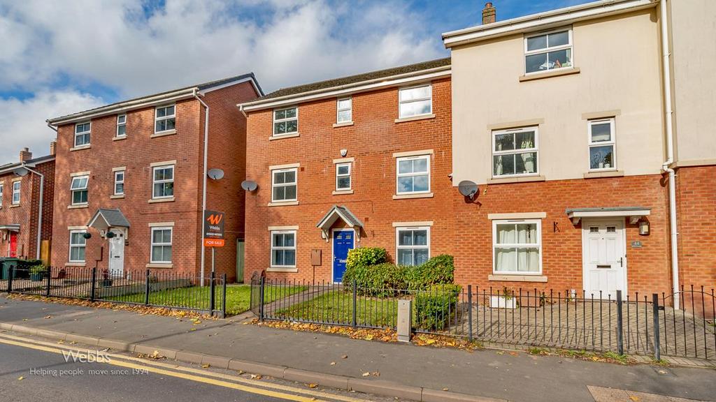 Bell Lane, Walsall WS3 4 bed townhouse - £200,000