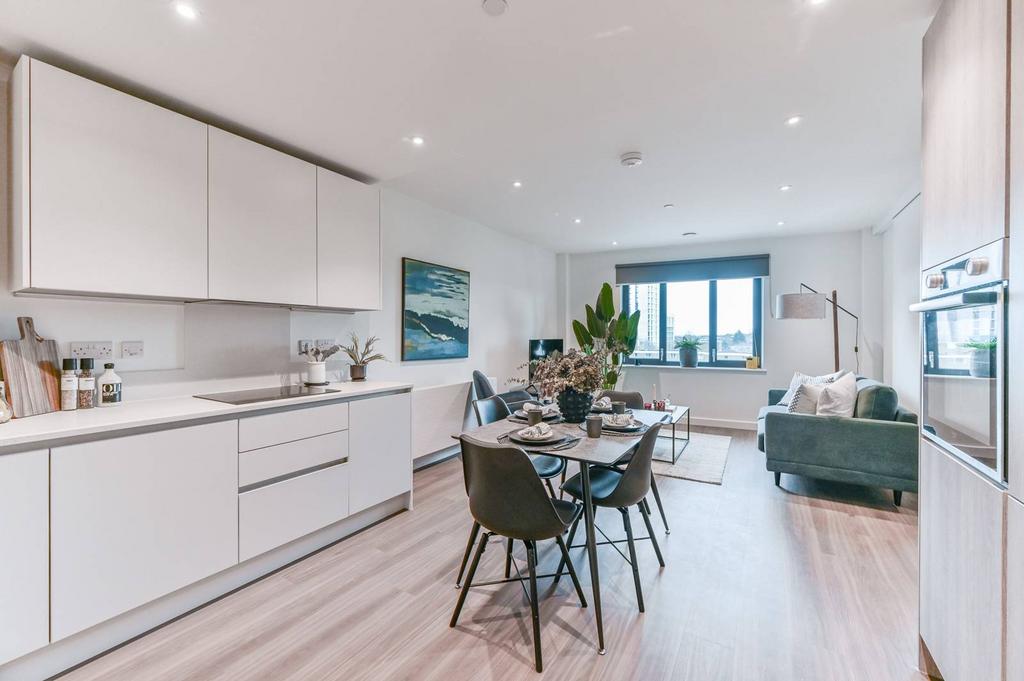 College Road, Croydon, CR0 1 bed flat - £1,365 pcm (£315 pw)