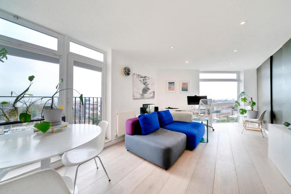Martello Street, London E8 1 bed flat - £500,000