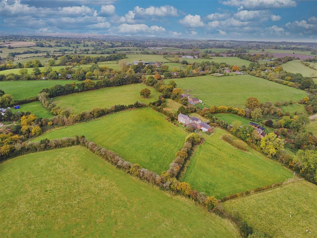 Bank Top Farm, Garshall Green... 4 bed property with land for sale - £ ...