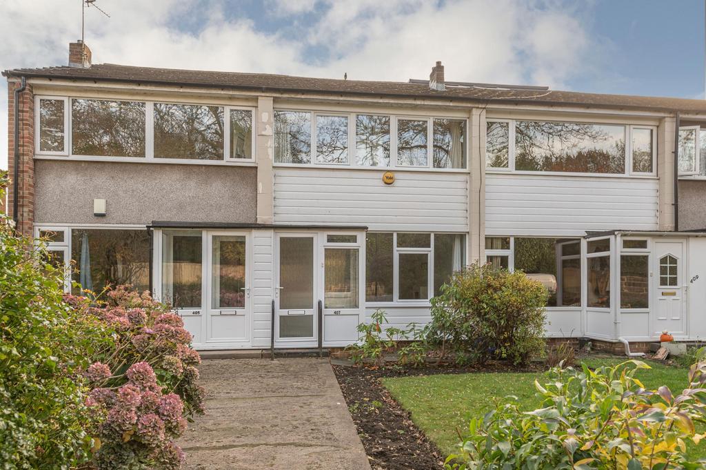 Gledhow Lane, Leeds LS7 3 bed terraced house - £1,200 pcm (£277 pw)