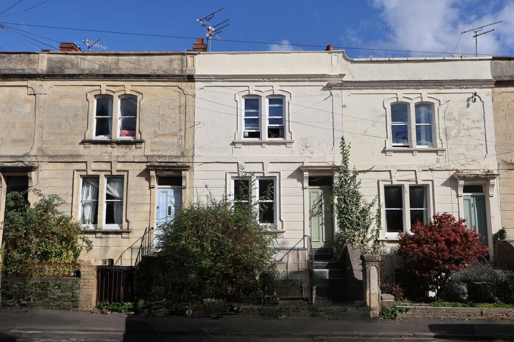 Stanley Road, Cotham, BS6 5 bed terraced house - £4,625 pcm (£1,067 pw)