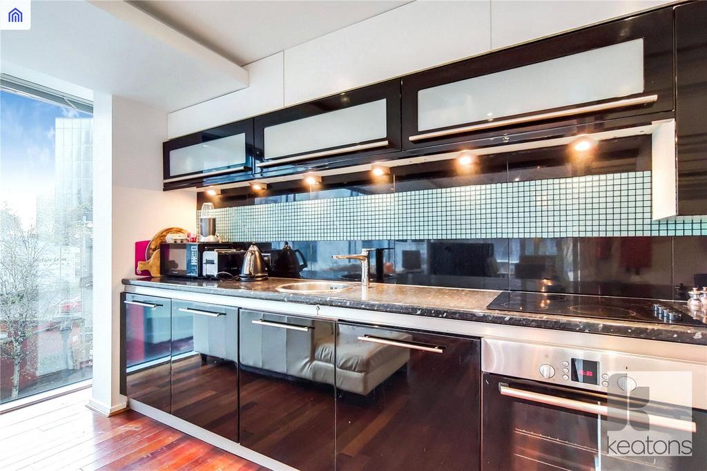 The Q Building, 110 The Grove... 2 bed flat for sale - £300,000