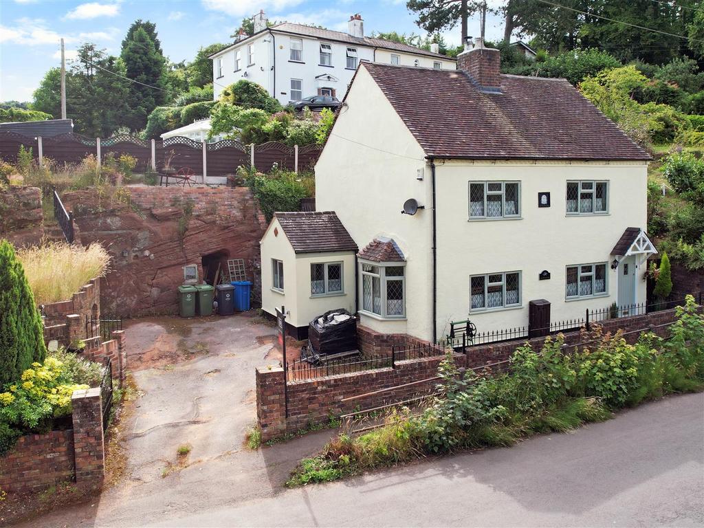 The Compa, Kinver 3 bed cottage for sale - £400,000