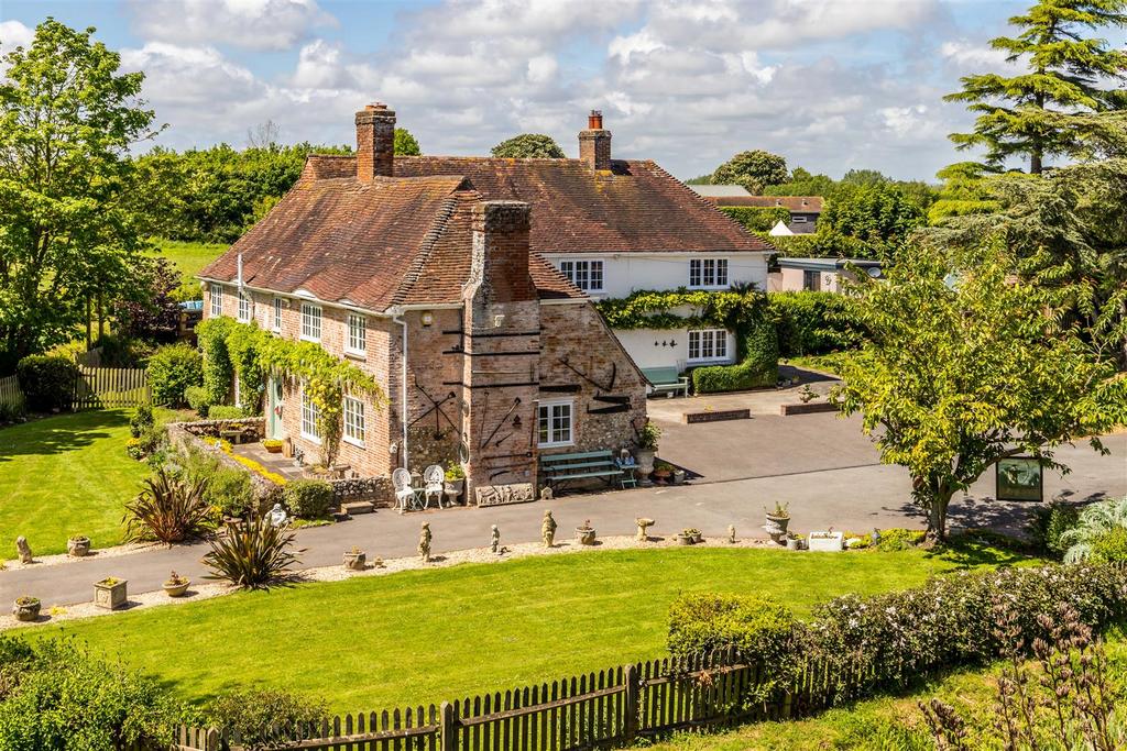 Selsey Road, Donnington, Chichester 5 bed detached house - £1,650,000