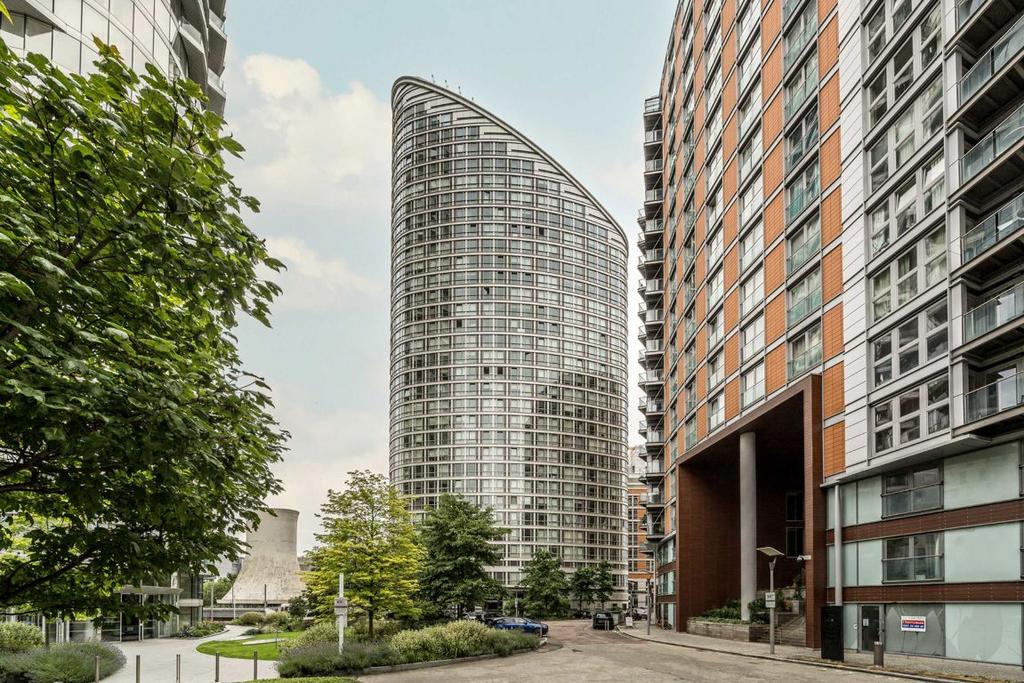 Fairmont Avenue, London E14 1 bed flat for sale - £275,000