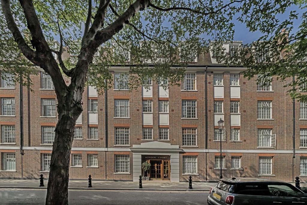 Chelsea Manor Street, London SW3 1 bed flat for sale - £615,000