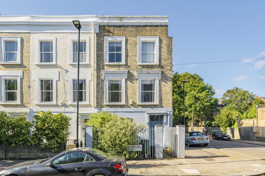 Axminster Road, London N7 2 bed flat - £650,000